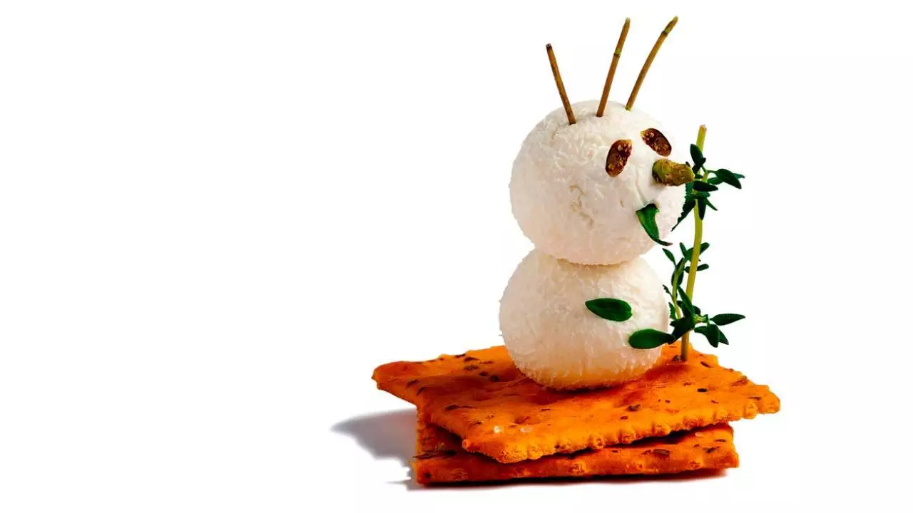 salty and colorful snowmen recipe preparation 6182_1