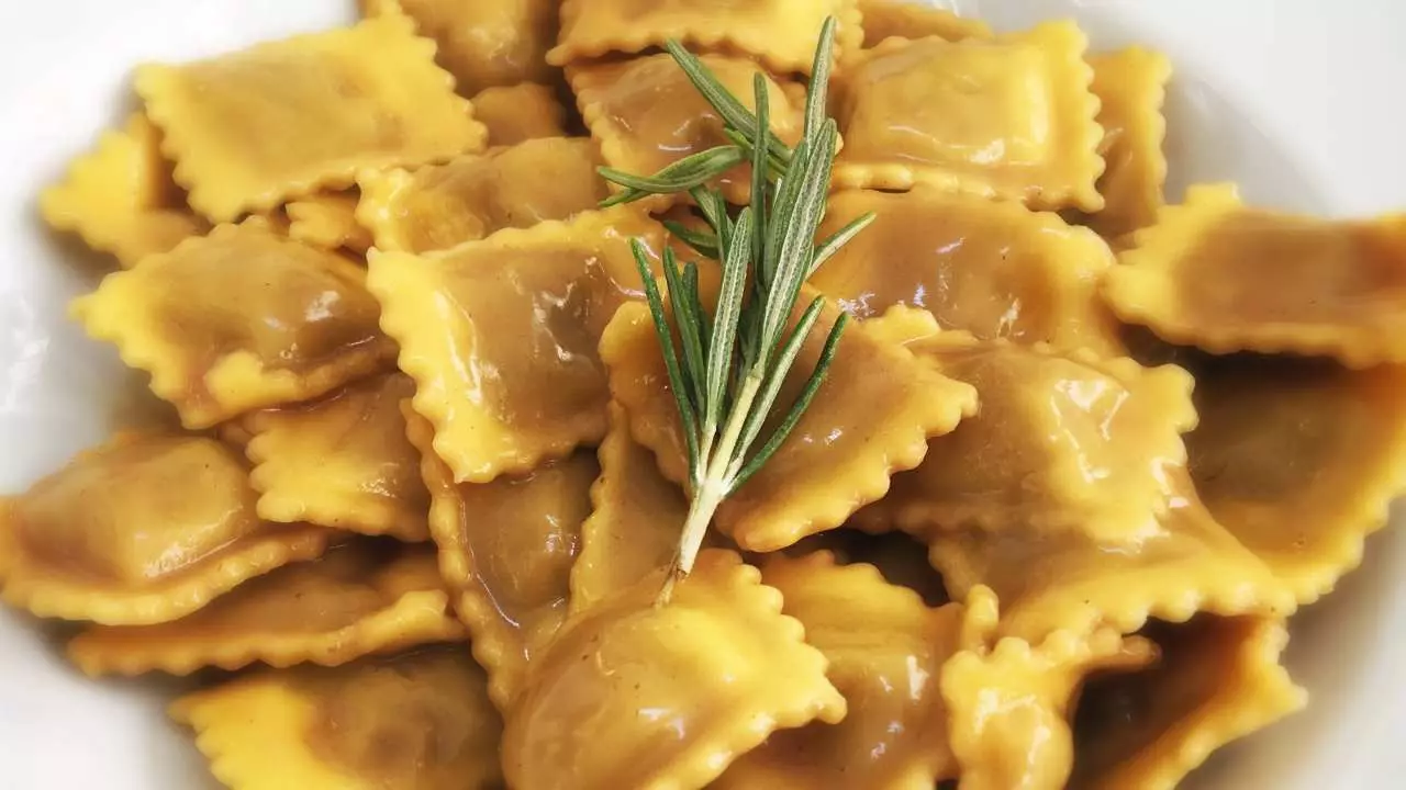 Agnolotti cartref | Rysáit draddodiadol hawdd