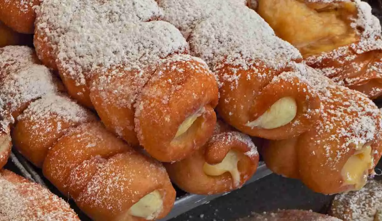 Cartocci goreng, tradisi Sicily yang lazat di rumah kami