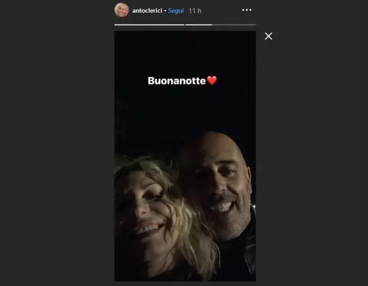 Antonella Clerici v spodnej bielizni na Instagrame ukazuje spálňu - FOTO 7055_2