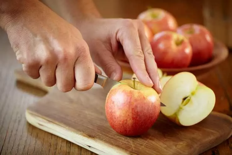 Tarta de mazá nunha cunca - impresión de receitas