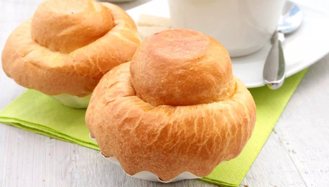 Brioches parisiennes | يۇمشاق ھەم تەييارلاش ناھايىتى ئاسان