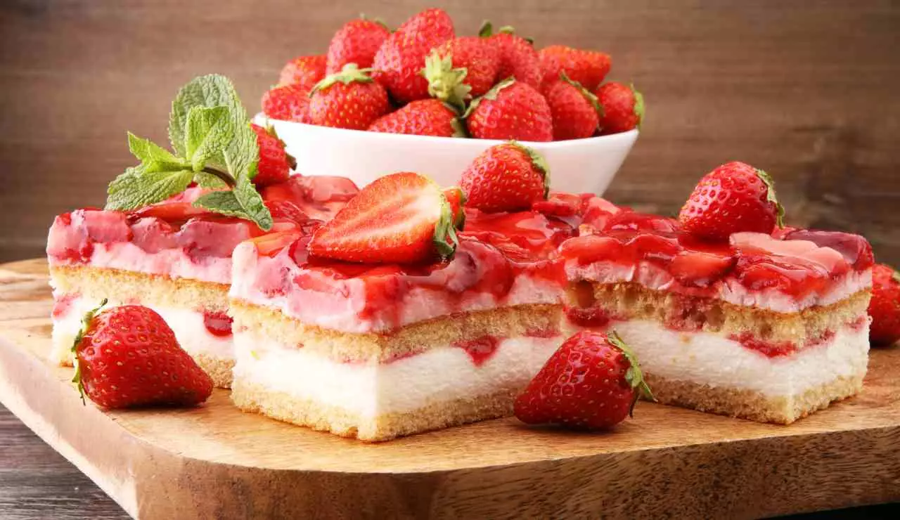 strawberry paradis cake - recepttryck