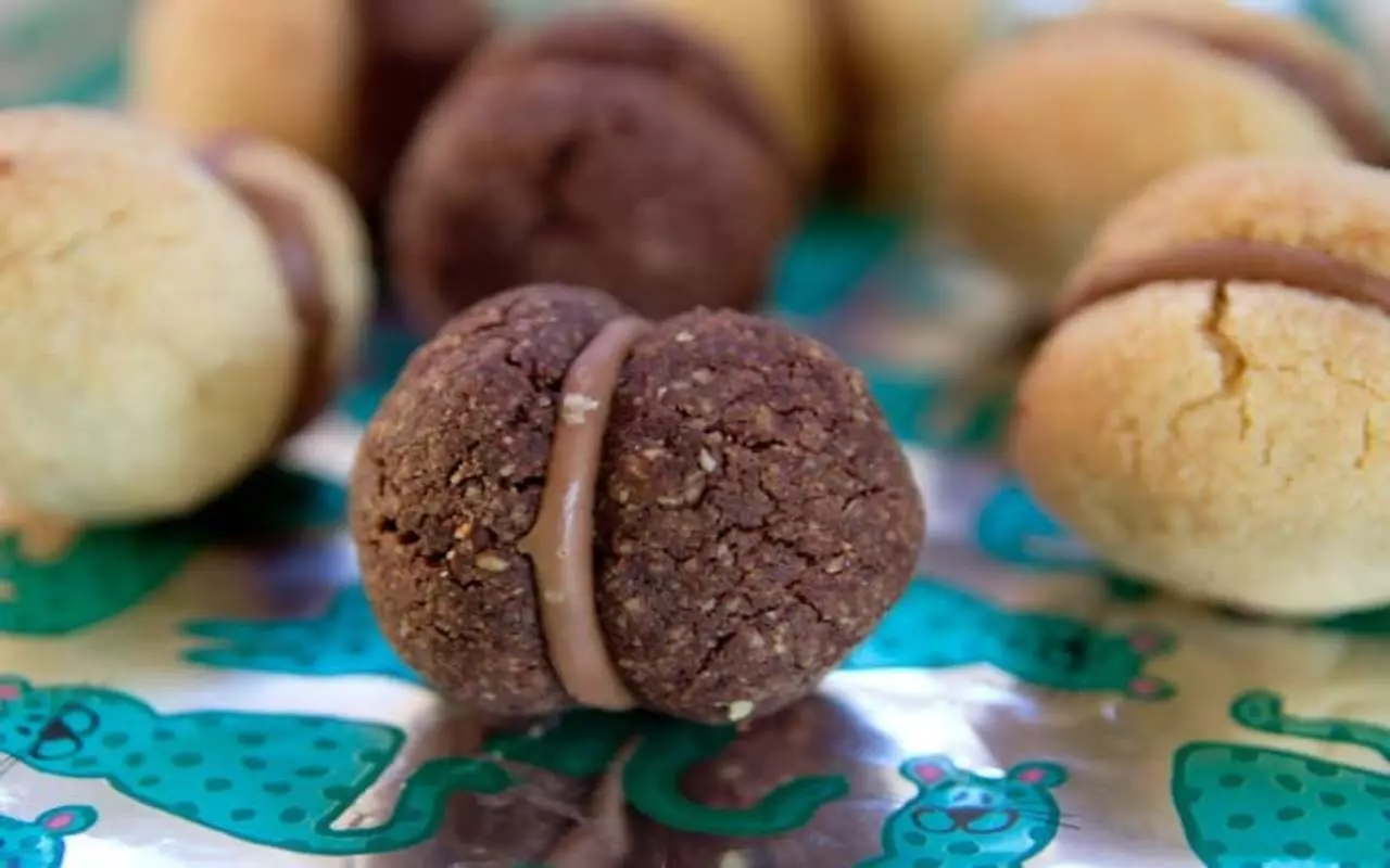 Biscuit Bacio di dama à la pâte de cacao | Gourmands, ils finiront tout de suite