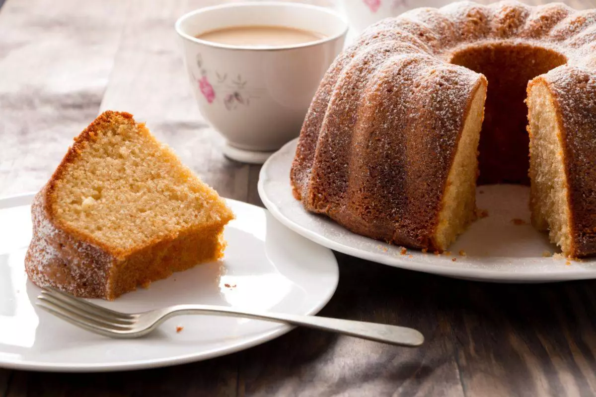 Donut i thjeshtë pa gjalpë, receta e lehtë për mëngjes