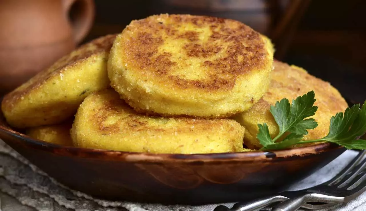 Medallions of potatoes and artichokes | Easy and delicious finger food