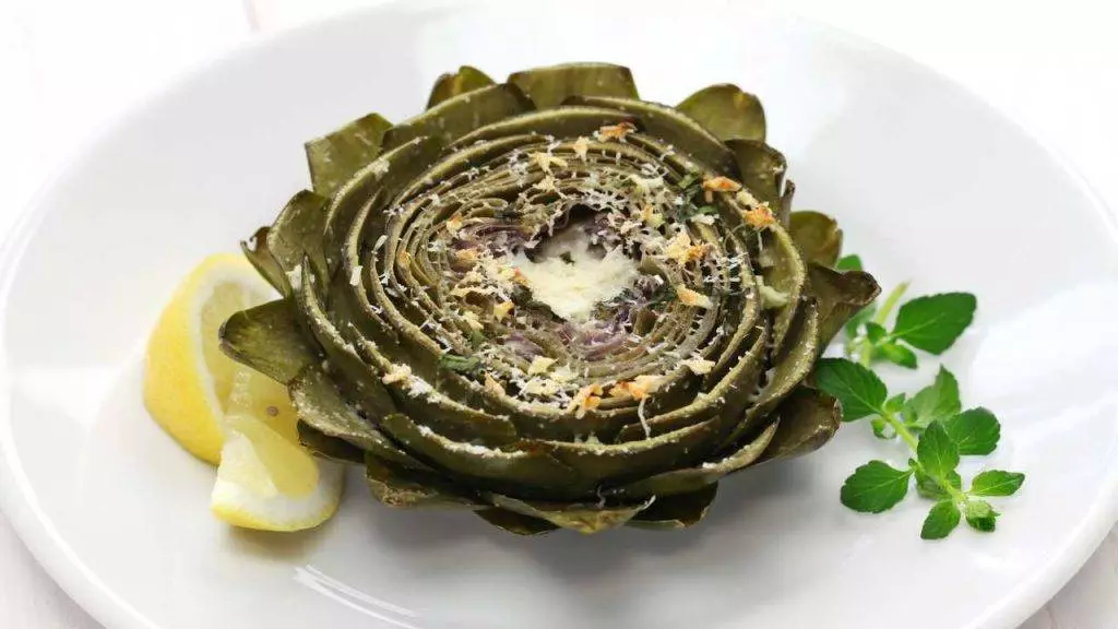 Neapolitan yakakangwa artichokes - resipi kudhindwa