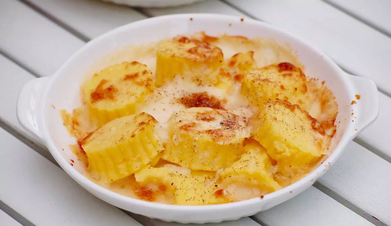 Roman elegede gnocchi | A ti nhu ati idaran akọkọ papa