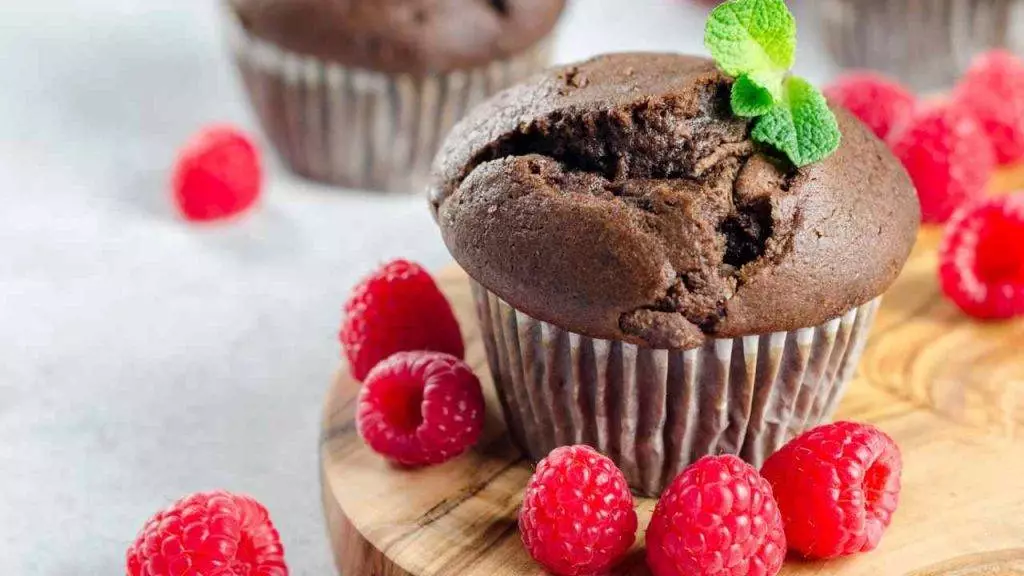 Chocolate uye raspberry muffin