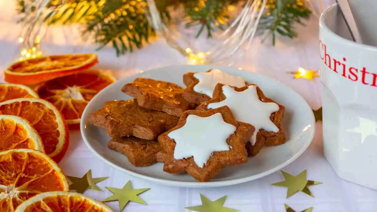 Receta navideña de galletas desmenuzables de canela, ingredientes