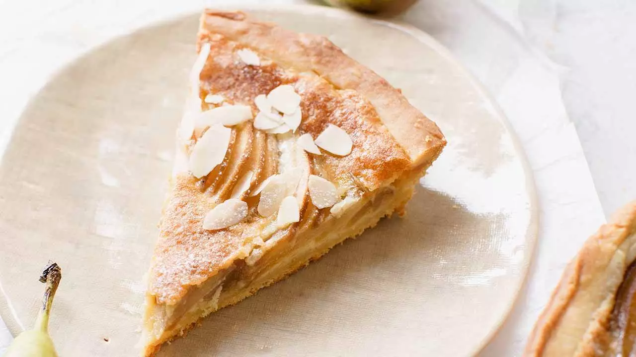 Apple pie sy almond paste