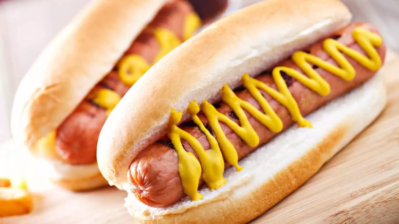 Hot dog, the most famous American street food in the world