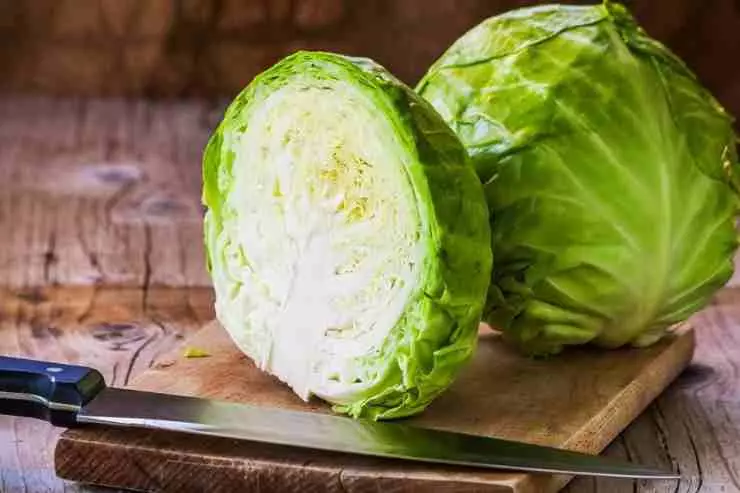 Baked Cabbage Meatballs | ដើម និងមិនអាចទ្រាំទ្របានសម្រាប់ឱកាសណាមួយ។ 8960_2