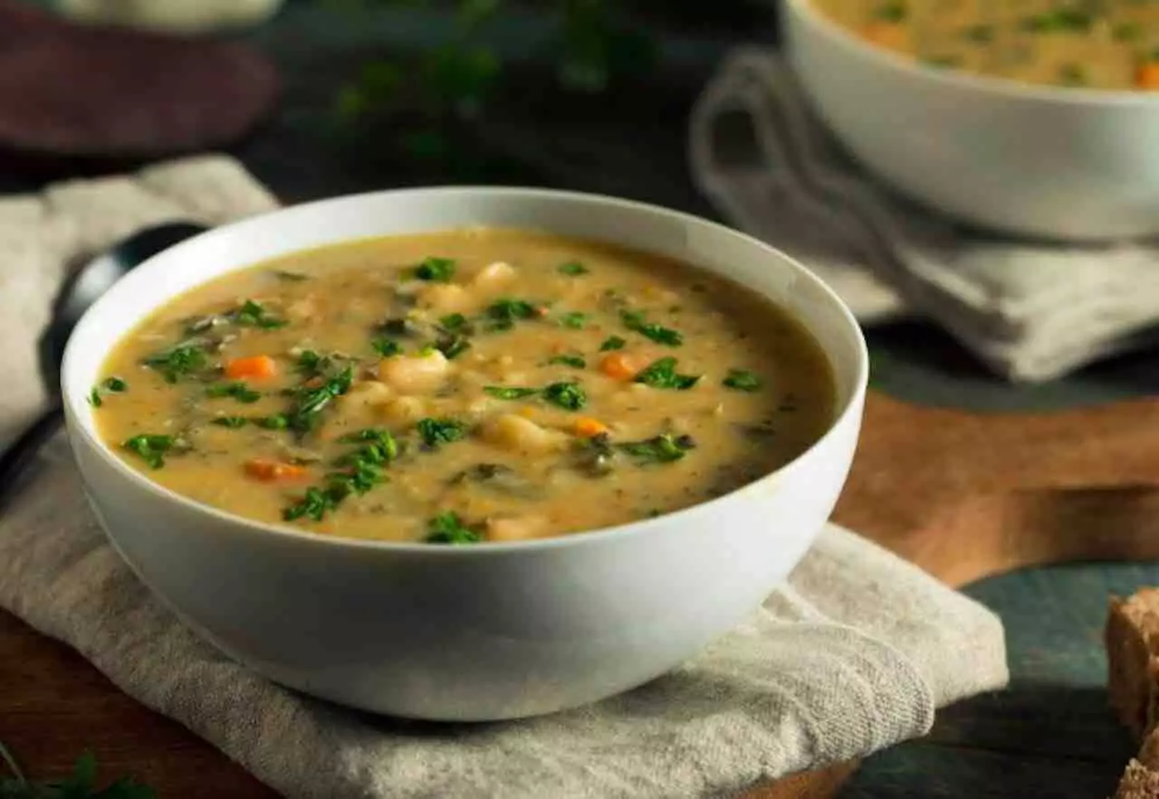 Sopa de pan toscano, un manxar da cociña pobre