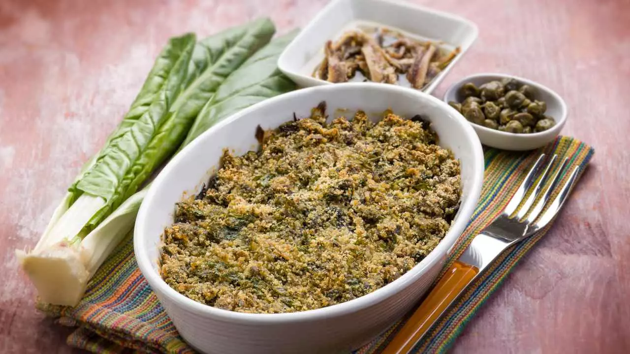 Gratinated Swiss chard na walang béchamel | Mabilis at madaling tabas