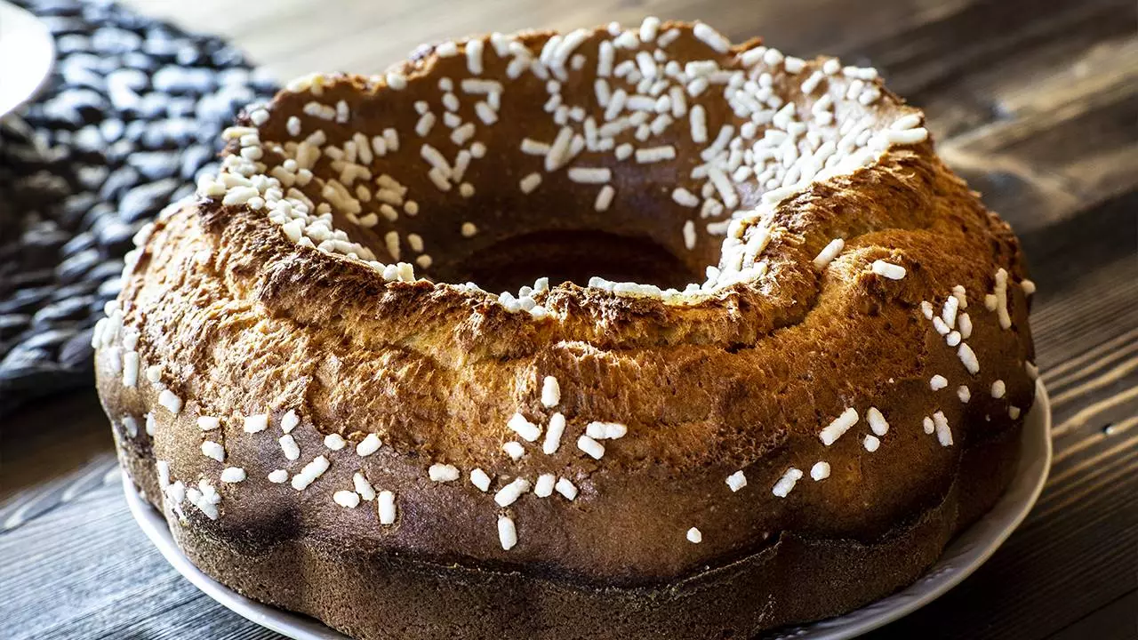 Apfel-Walnuss-Donut, weich und lecker, perfekt für die ganze Familie