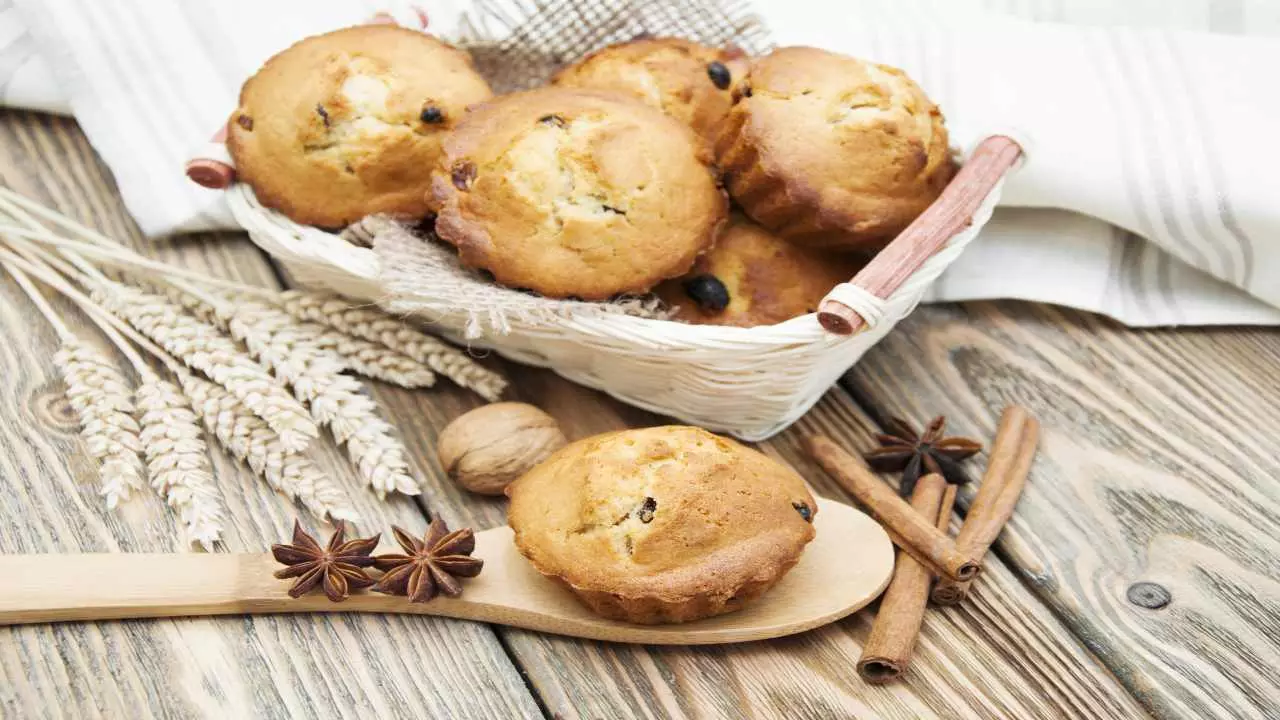 Fındıklı ve tarçınlı muffin