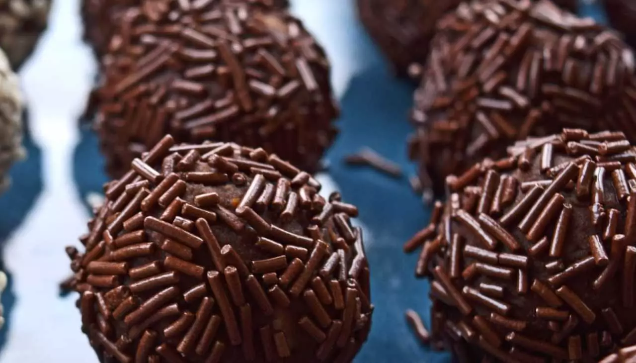 Brigadeiro | Inonaka yekuBrazil chokoreti