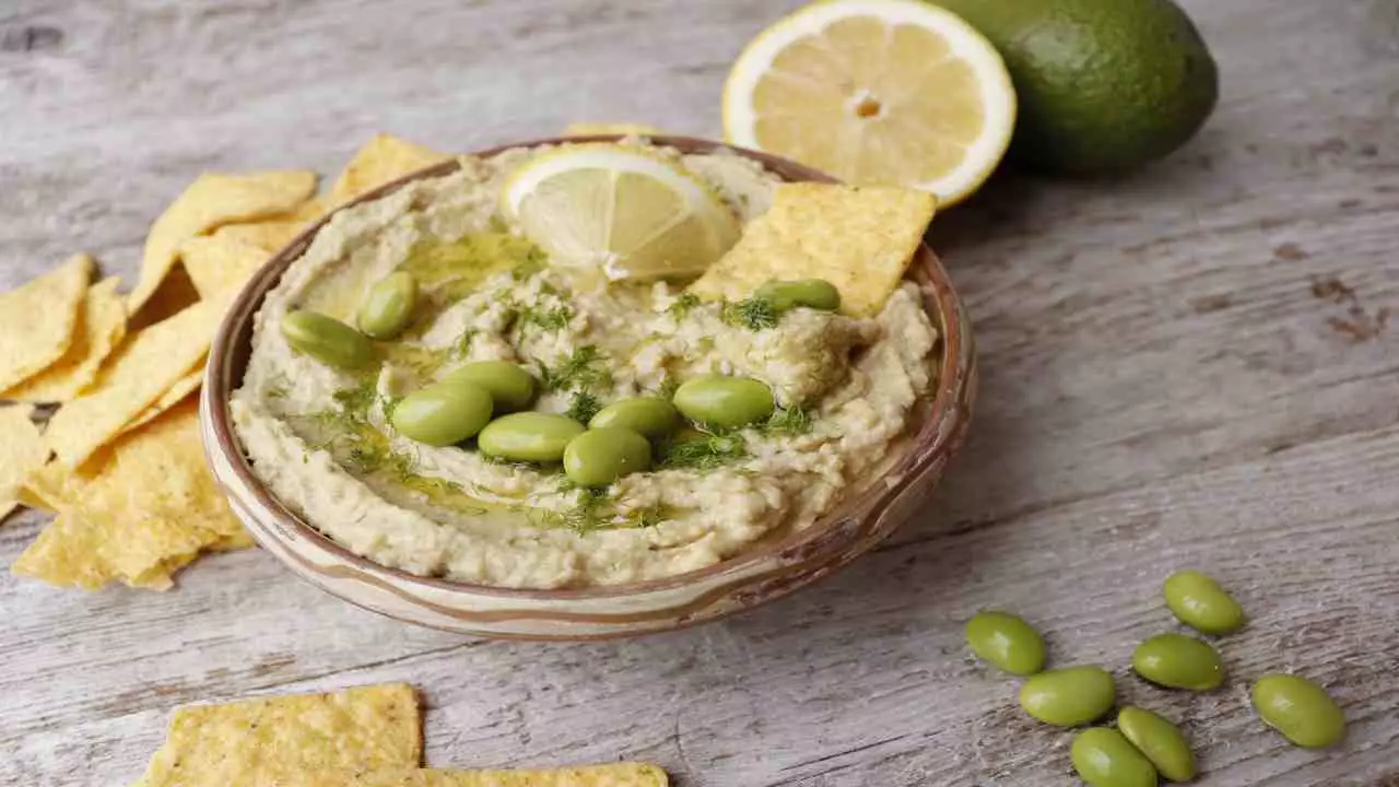 Edamame Soy Hummus | ทานคู่กับขนมปังและแรป