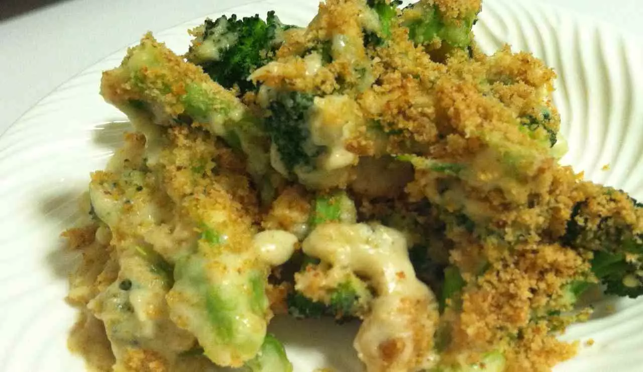 Broccoli au gratin racy | ose mea'ai suamalie e ofo ai malo