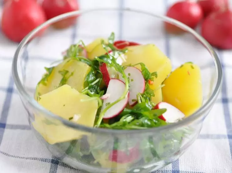 Potato salade mei raket, tomaten en radys - resept print