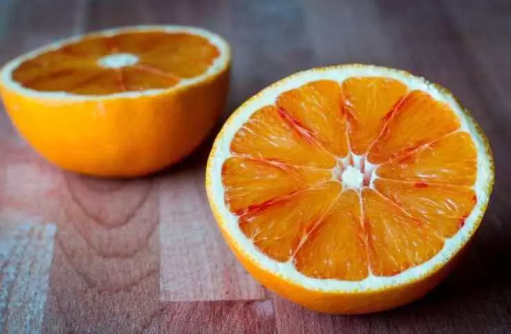 Apelsin va yunon yogurtli puding | Juda oson va engil 9840_2