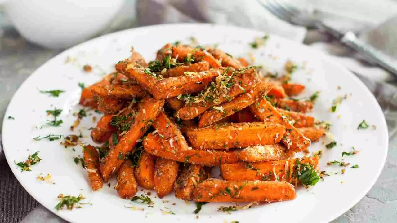 Tasty carrots lutoon resipe sagol sa pag-andam